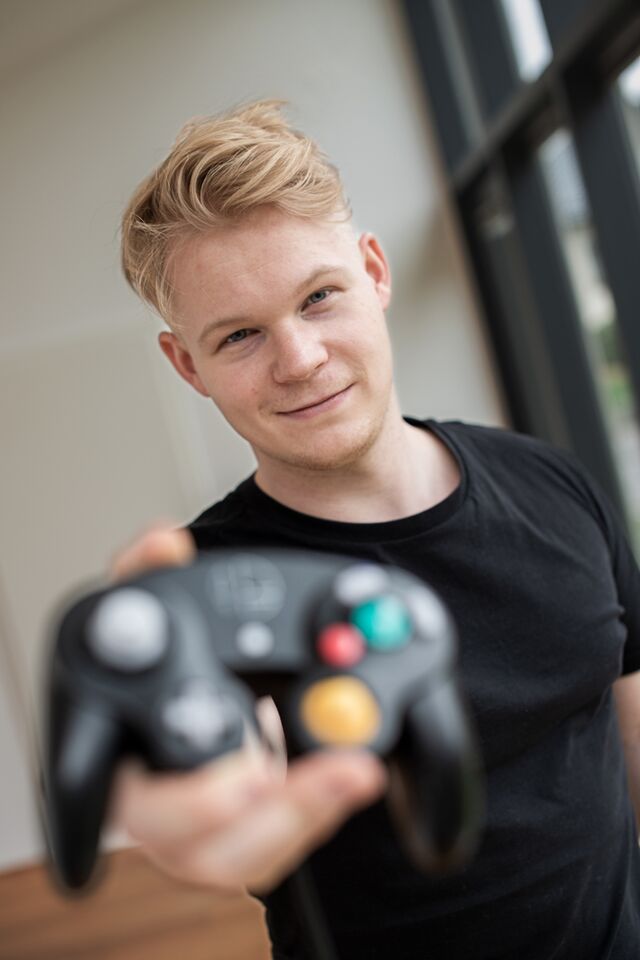 Smasher:Purple~H - SmashWiki, the Super Smash Bros. wiki